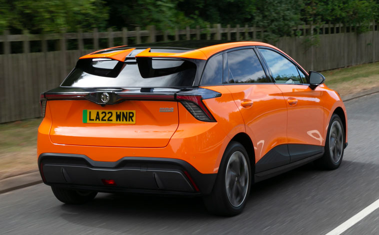 MG4 test drive and review - Carjourno