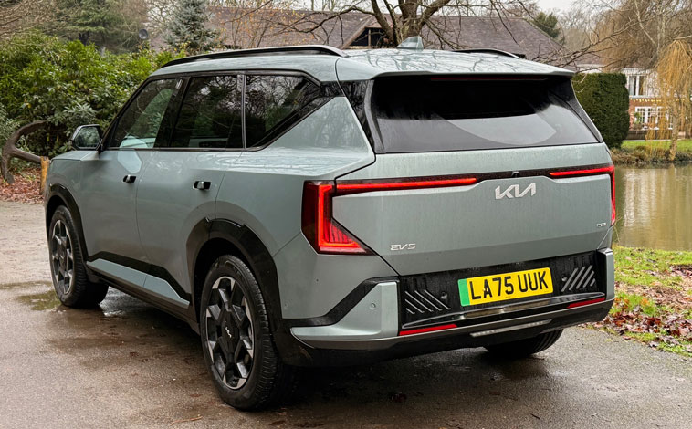 Kia EV5 test drive and review - Carjourno